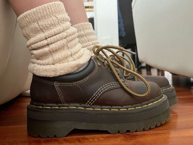 clairo. claire cottrill aesthetic - Themarketfarmer